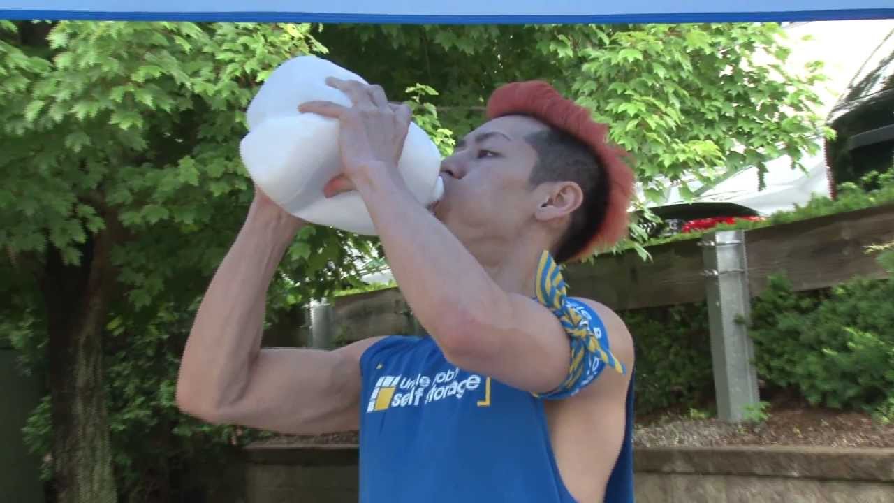 Kobayashi Completes The Gallon Milk Challenge Youtube