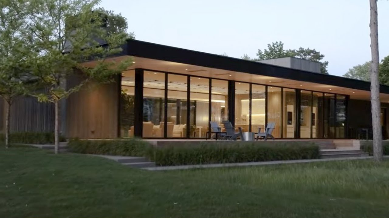 One Story Glass House Modern 20th Century Residential Architecture