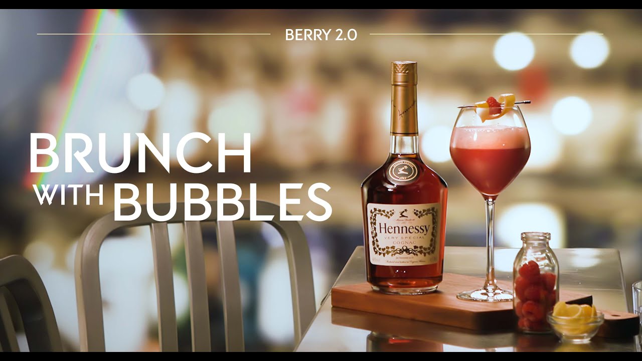 Fizzy Brunch Cocktail Hennessy Berry 2 0 Youtube