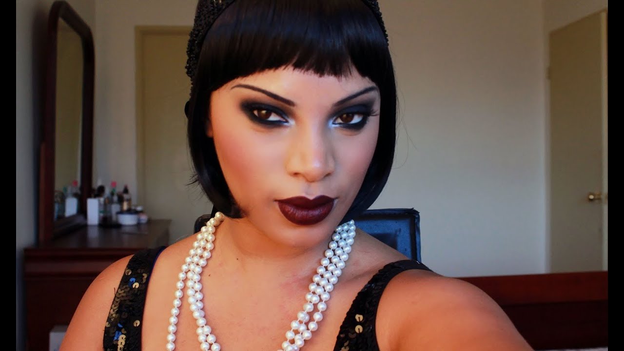 1920s Flapper Eye Makeup
