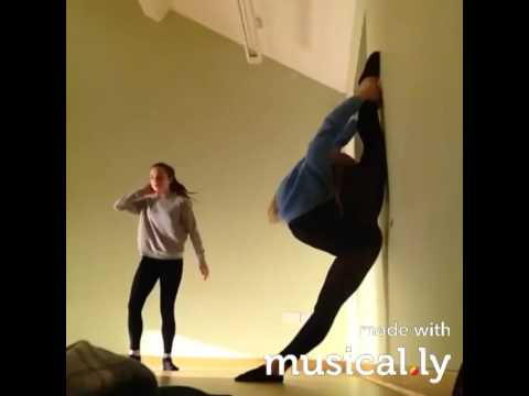 She Is Really Flexible Youtube