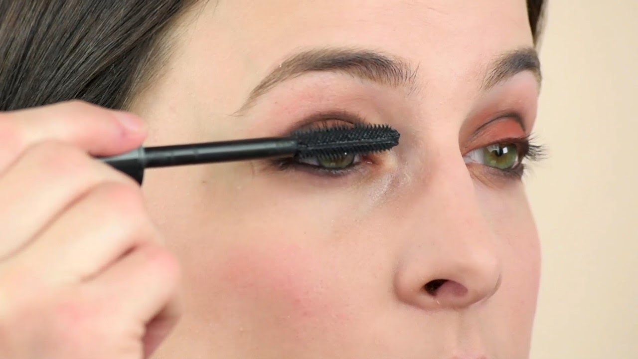 How To Do Gatsby Makeup Youtube