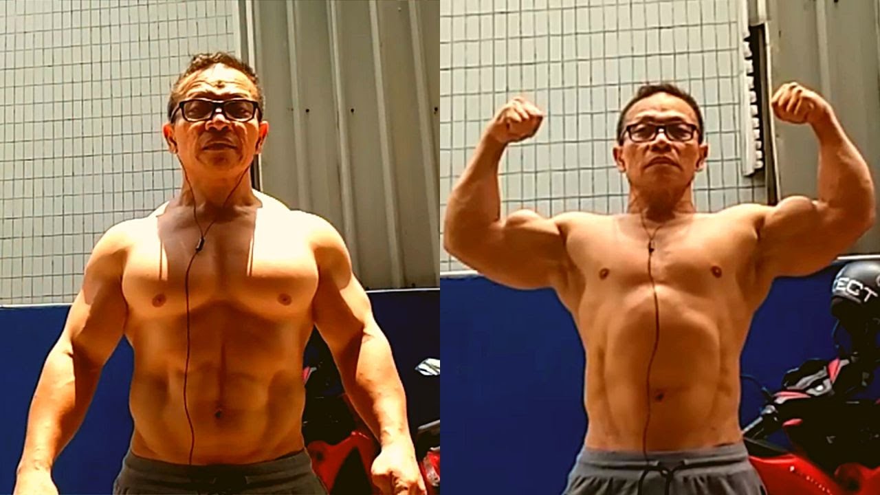 Indonesian Bodybuilder Muscle Flexing 27 Youtube