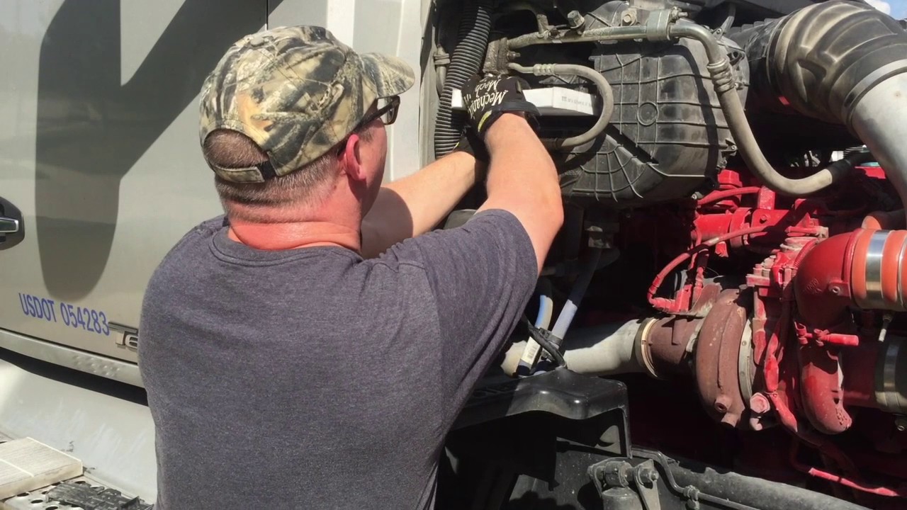 2016 Kenworth T680 Cabin Air Filter Replacement Youtube