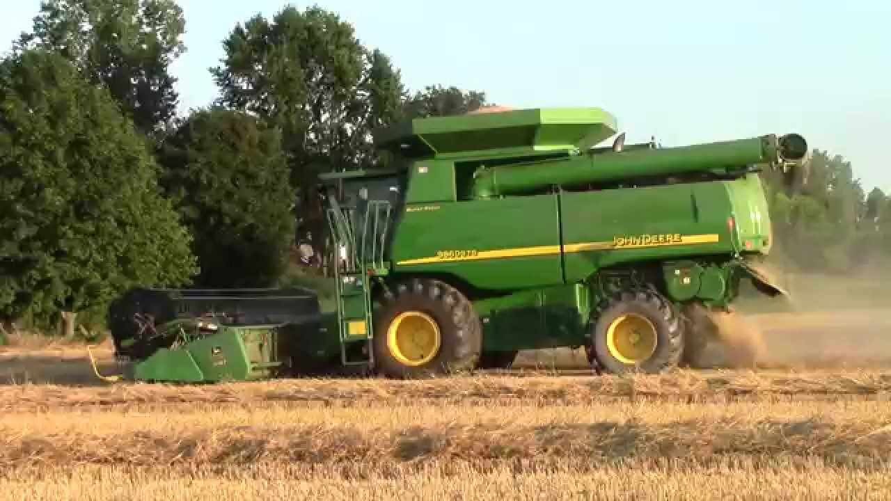 John Deere Double Folding Unloading Auger Youtube
