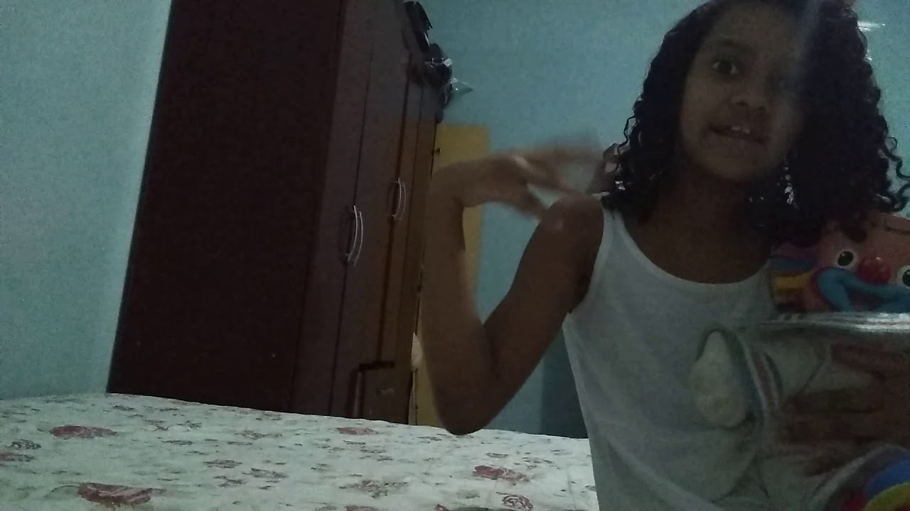 Dormindo Na Casa Do Amigo Youtube