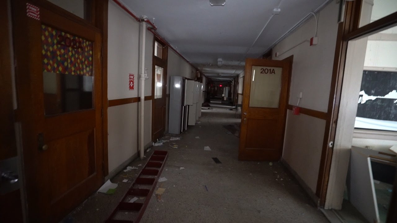 My Abandoned Middle School Found My Yearbook Youtube