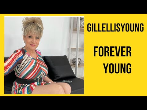 Gill Ellis Young рџ ґ Chic Fashion Mature Model Youtube