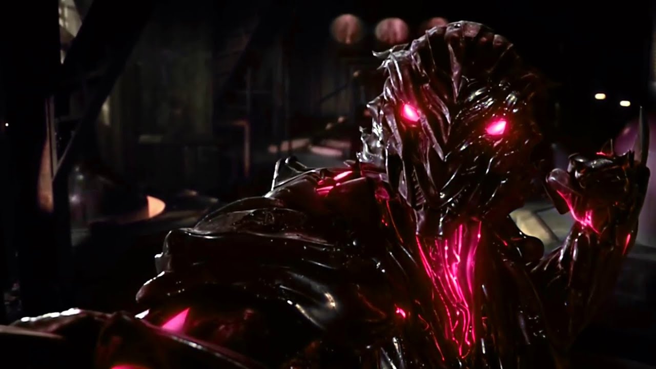Red Savitar Versus The Flash First Appearance Youtube