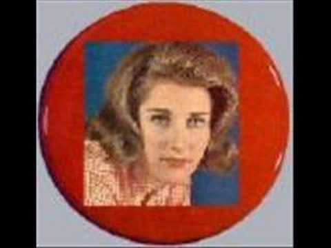 Kat's Theory of Music: Lesley Gore: Voice and Attitude