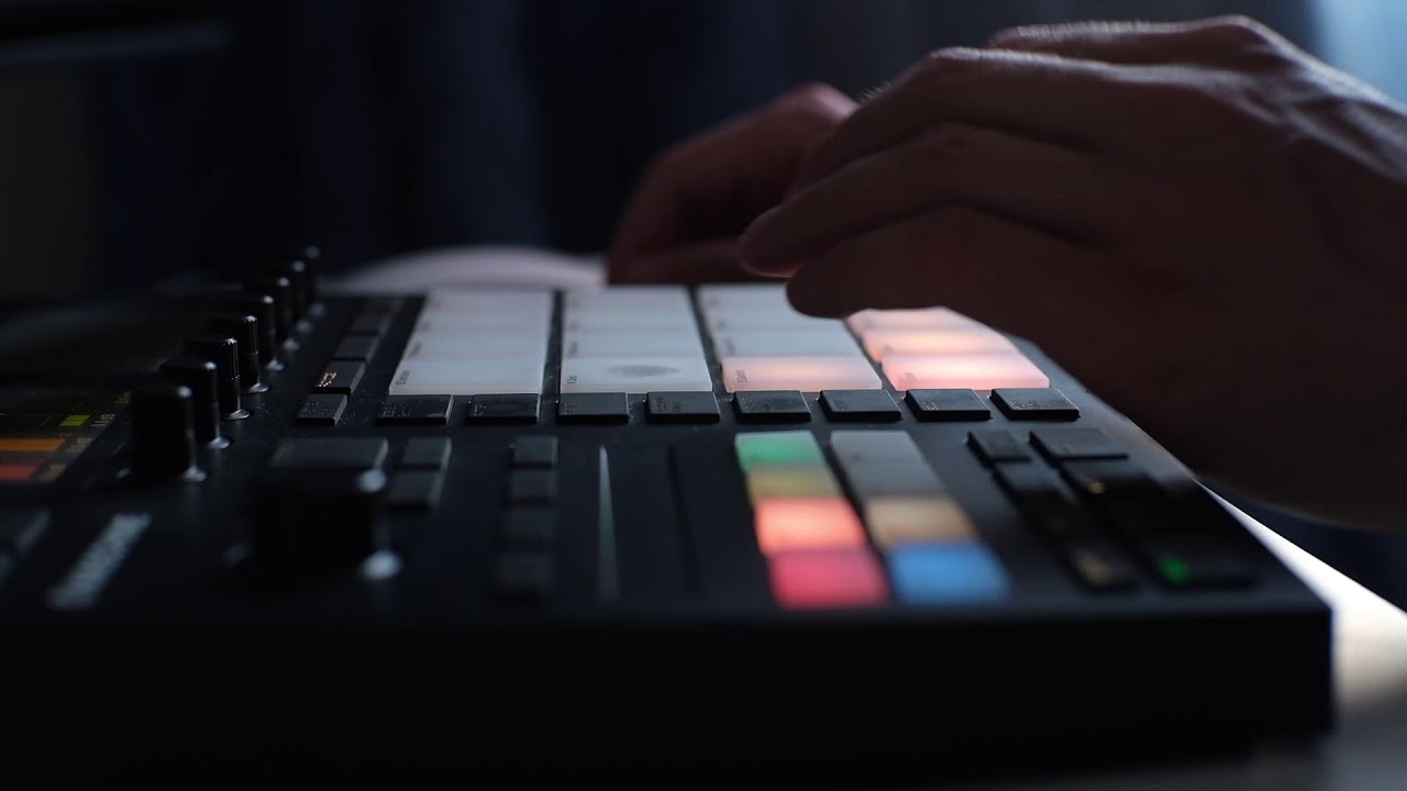 Hotel Boombap Beat On Maschine Mk3 Youtube