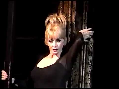 Sandy Duncan In Chicago Funny Honey Youtube