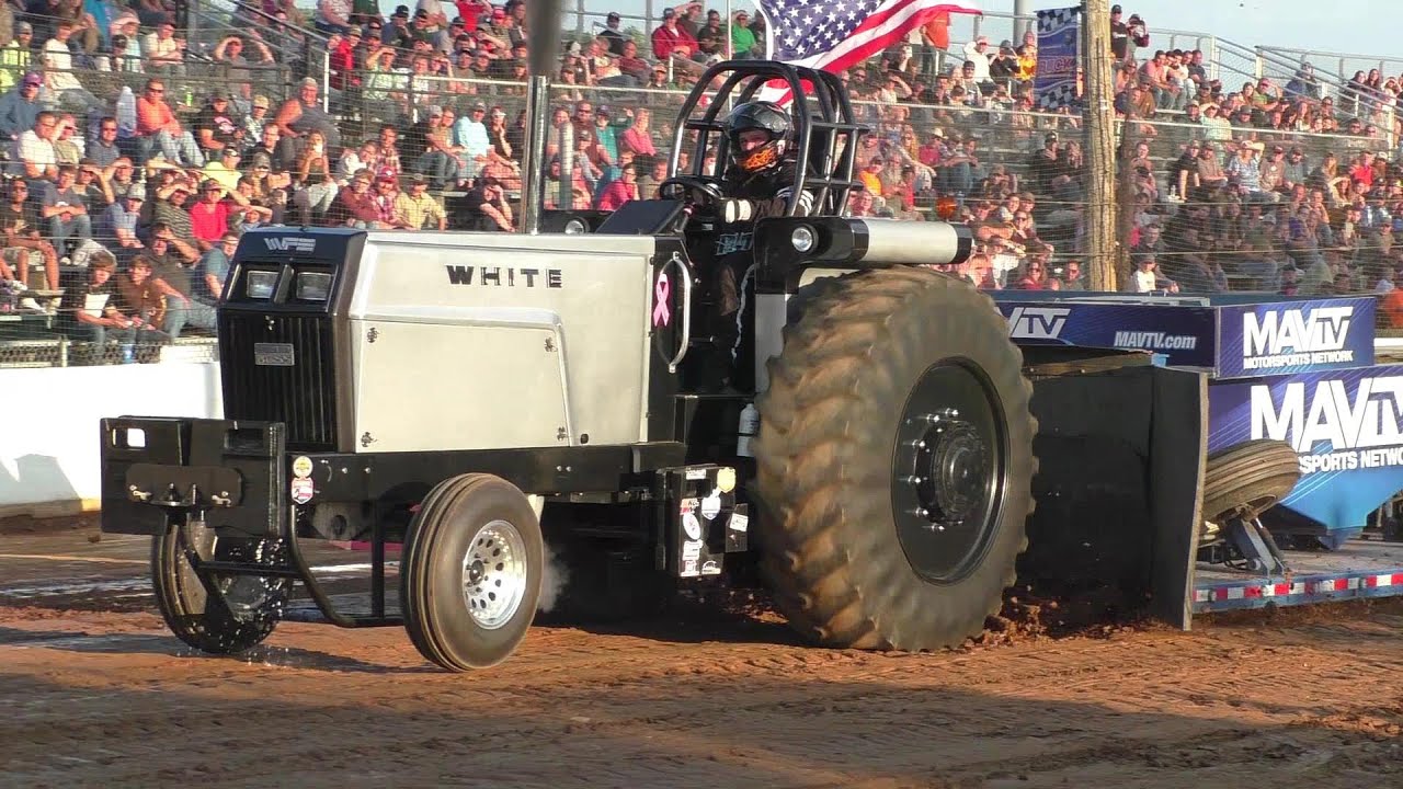 Thrilling Power And Actiontruck And Tractor Pull Event Youtube