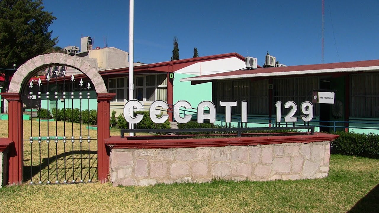 Santiago Papasquiaro Capacitan A Estudiantes Y Personal Del Cecati