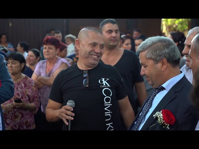 Download NICOLAE GUTA - Familia sa traiasca Live 2018 @ Nunta Leonard ...