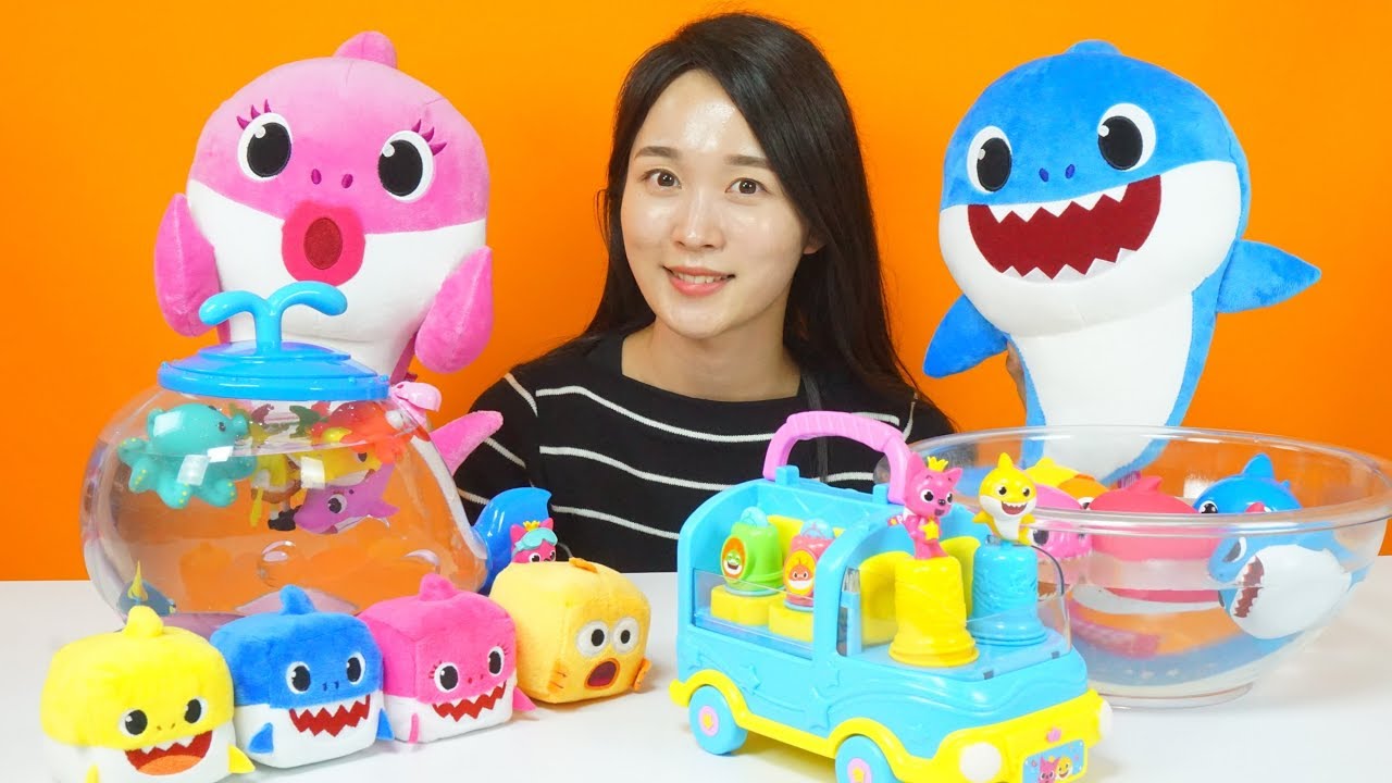 핑크퐁 상어가족 아기상어 어항놀이 도장놀이 인형놀이 장난감 Baby Sharks Toys Youtube
