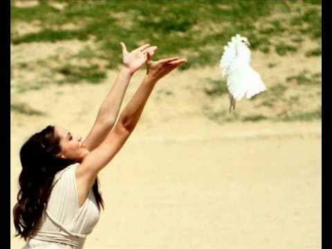 Λογοτεχνία... με επιλογές... : Γιάννης Ρίτσος... άξιζε... να υπαρξουμε...