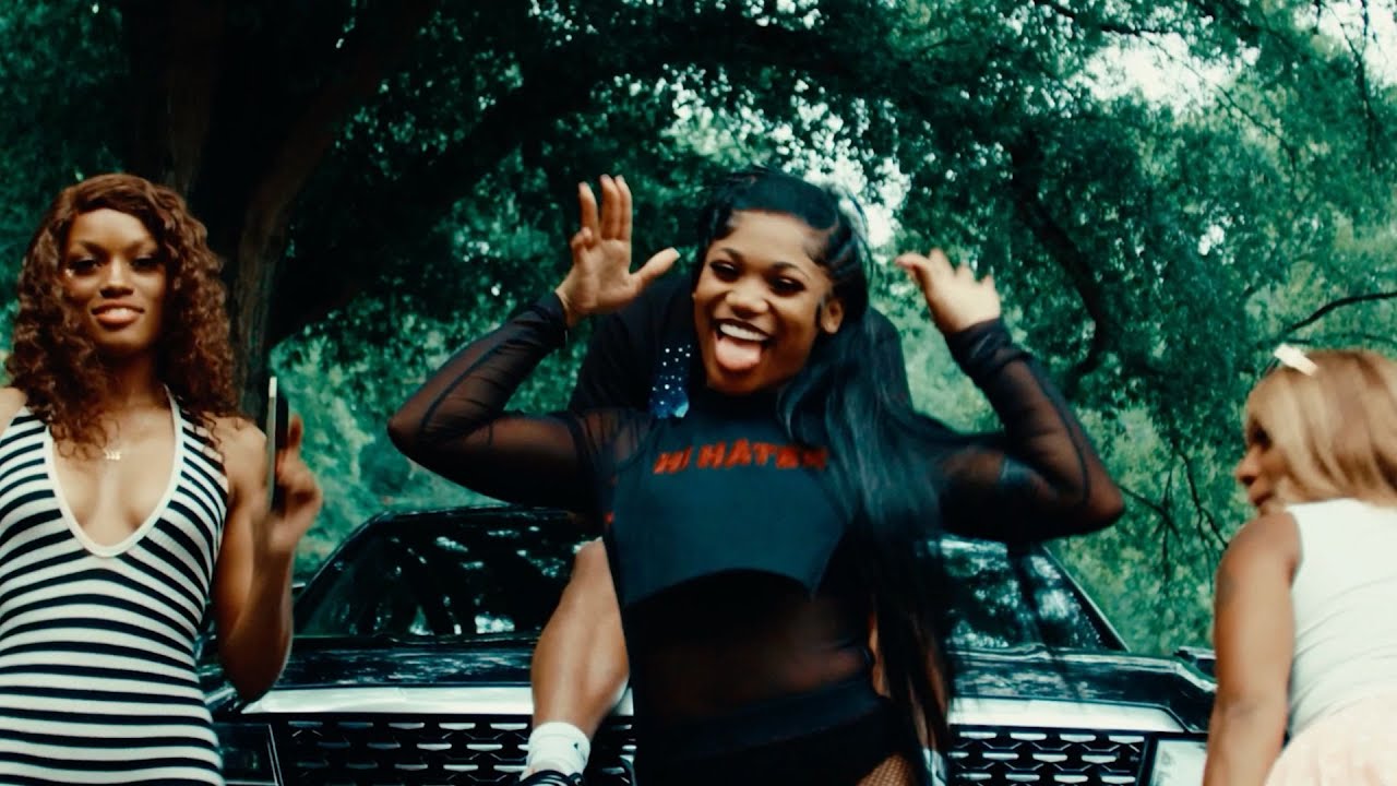 Bunnab Mad Again Official Music Video Youtube Music