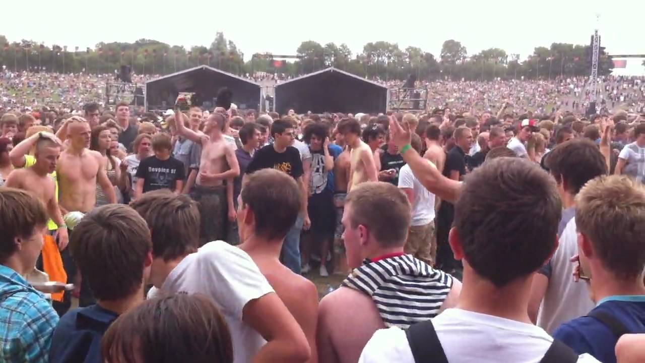Mosh Pit Dancing Pinkdiki