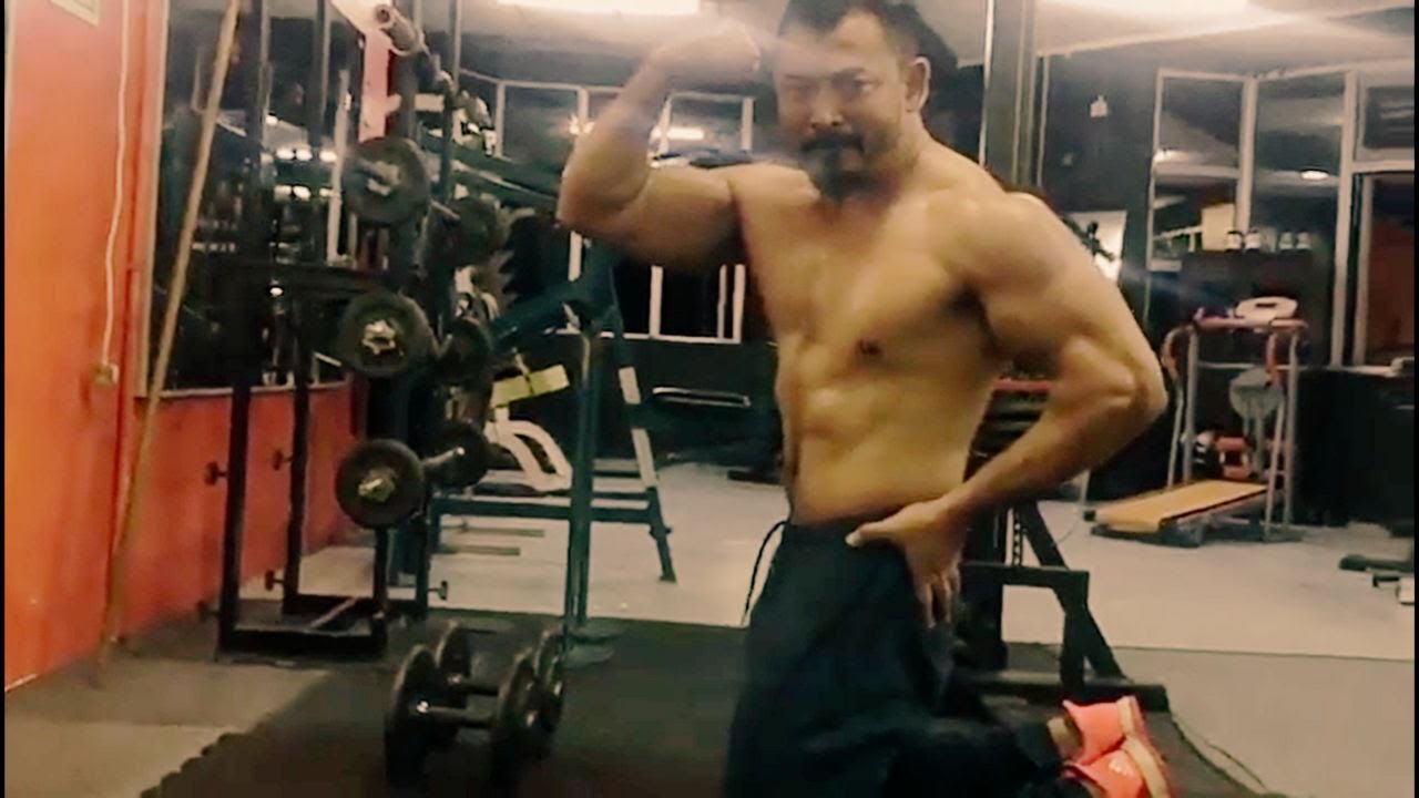 Malaysian Bodybuilder Workout 33 Youtube