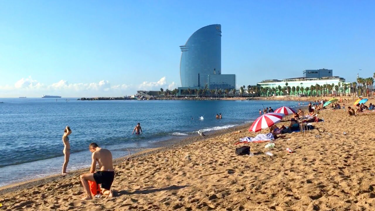 This Beach In Barcelona Is Open To Naturists Platja De Sant Sebastià