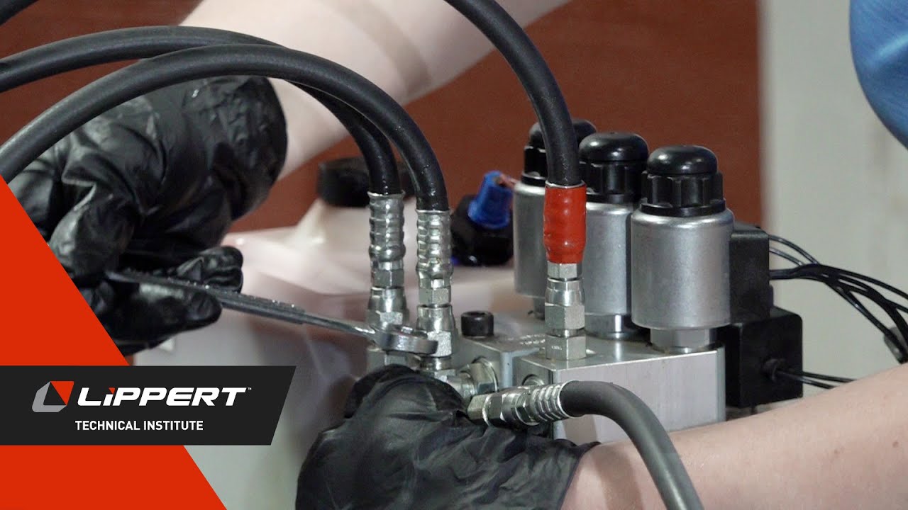 Hydraulic Hose Replacement On A Power Gear Motorized Hydraulic Leveling