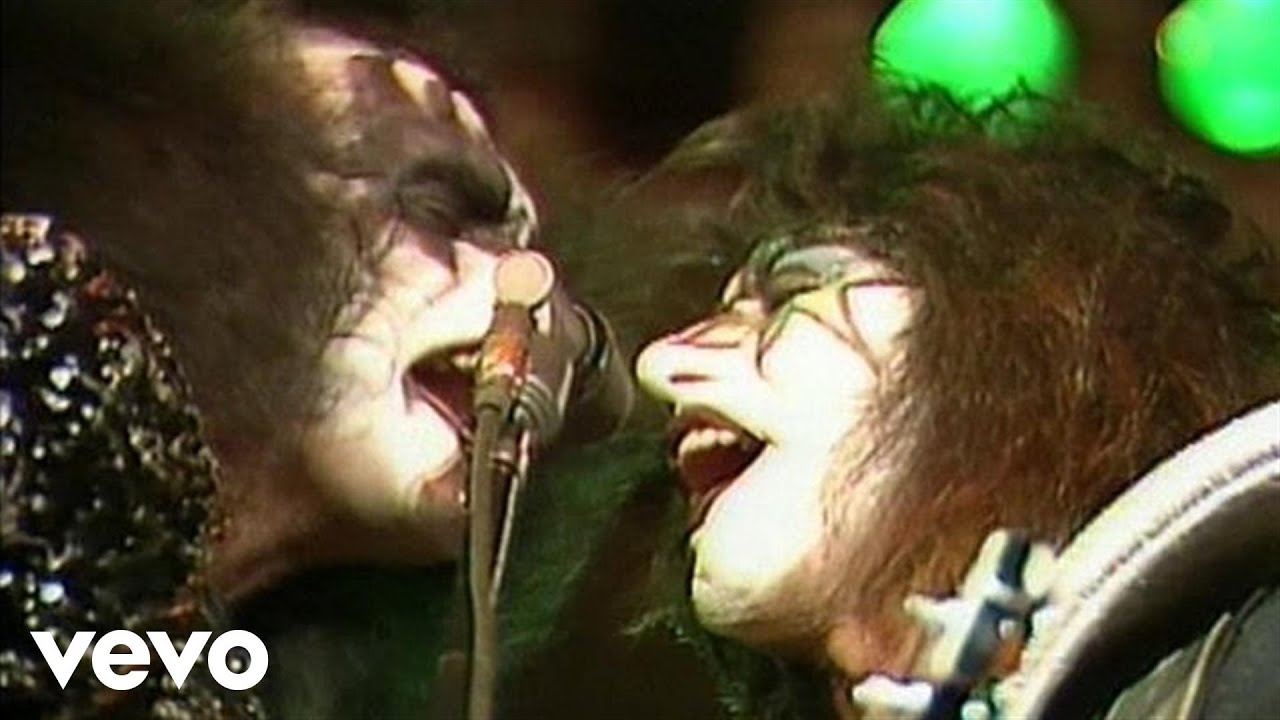 Kiss I Was Made For Lovin You Live From Inner Sanctum Chords