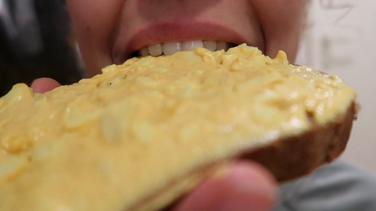 Food Asmr Eating Bread Youtube