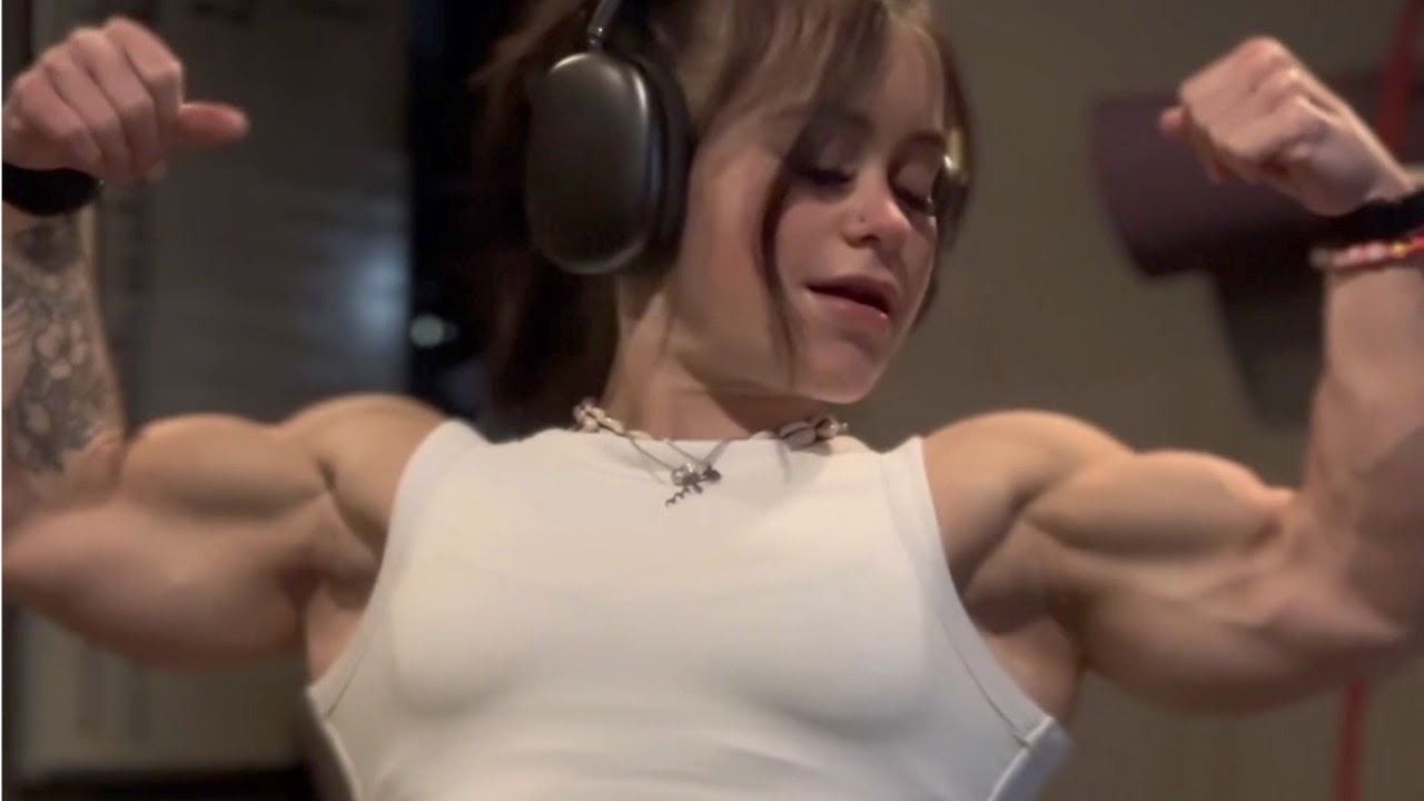 Kira And Her Mini Muscles Youtube