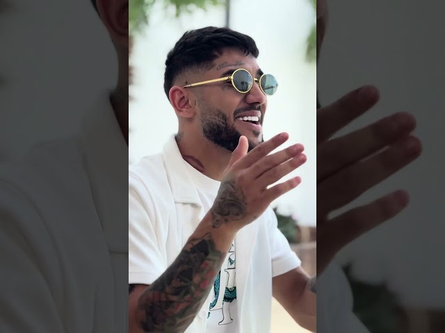 Nikolas Sax la filmarile piesei “ Cand ne-am mutat impreuna