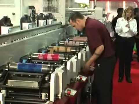 Live Demo Of Mark Andy S Performance Series P5 Youtube