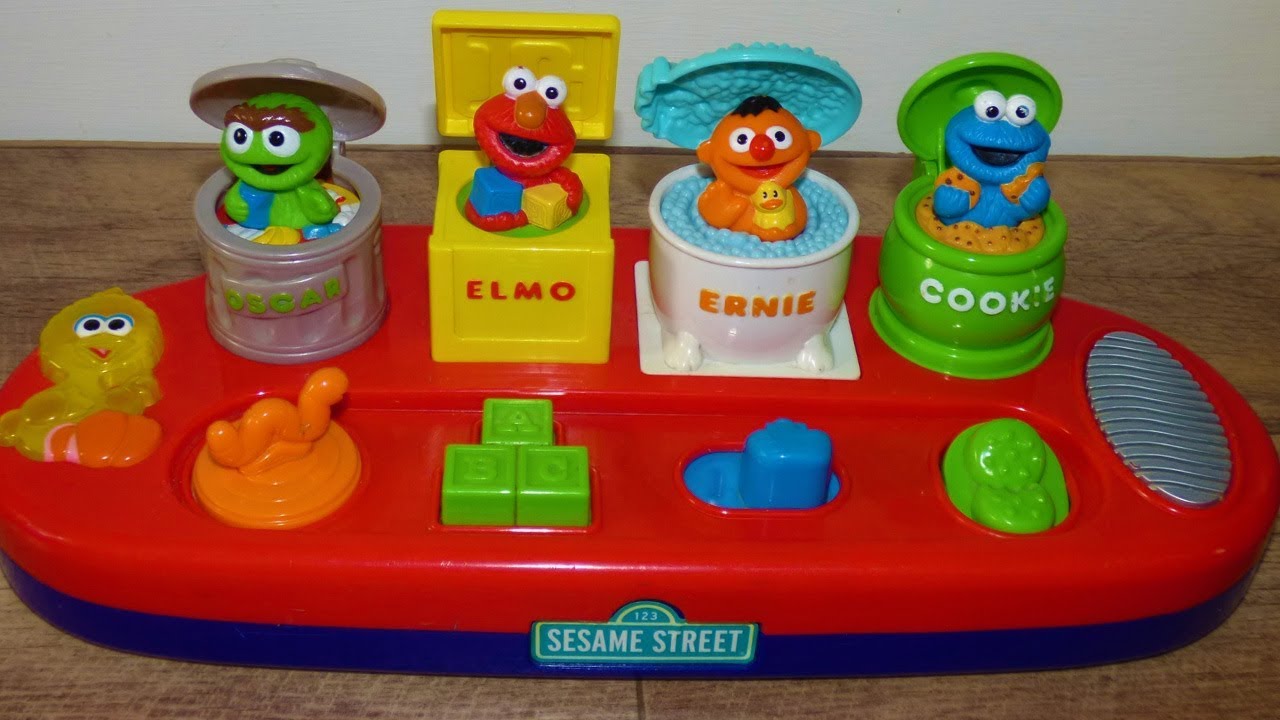 Sesame Street Singing Pop Up Pals Cookie Monster Elmo Oscar Ernie