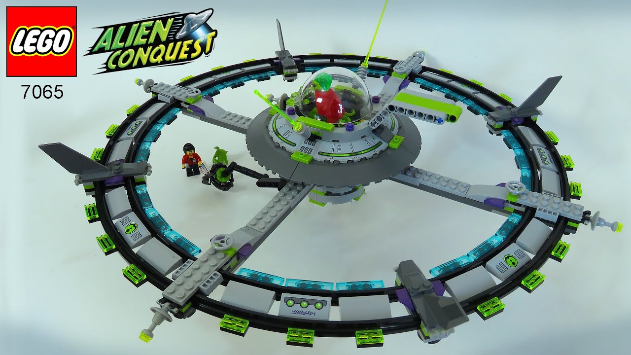 Lego Alien Conquest Alien Mothership Set 7065 Speed Build