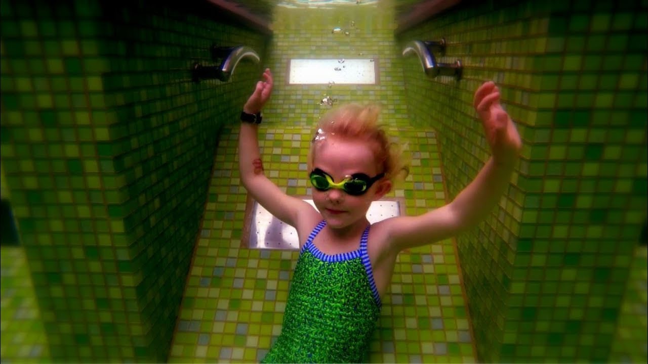 Elizabeth Swims Magic And Adventures Youtube