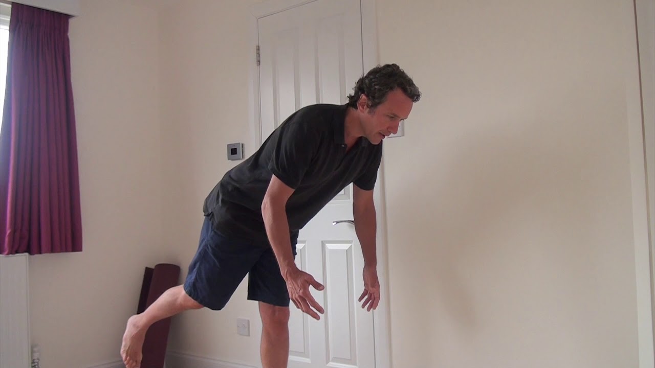 Hamstring Eccentric Exercises 1 Youtube
