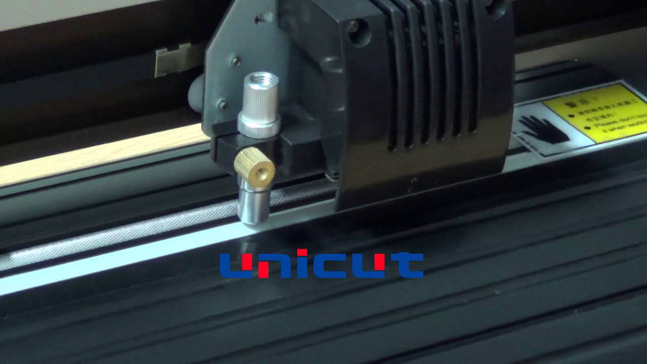 How To Install Blade Holder Of Cutting Plotter Youtube