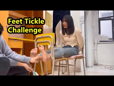 Feet Tickle Challenge Girl Tickling Foot And Sole 挠脚心 023 Https Www