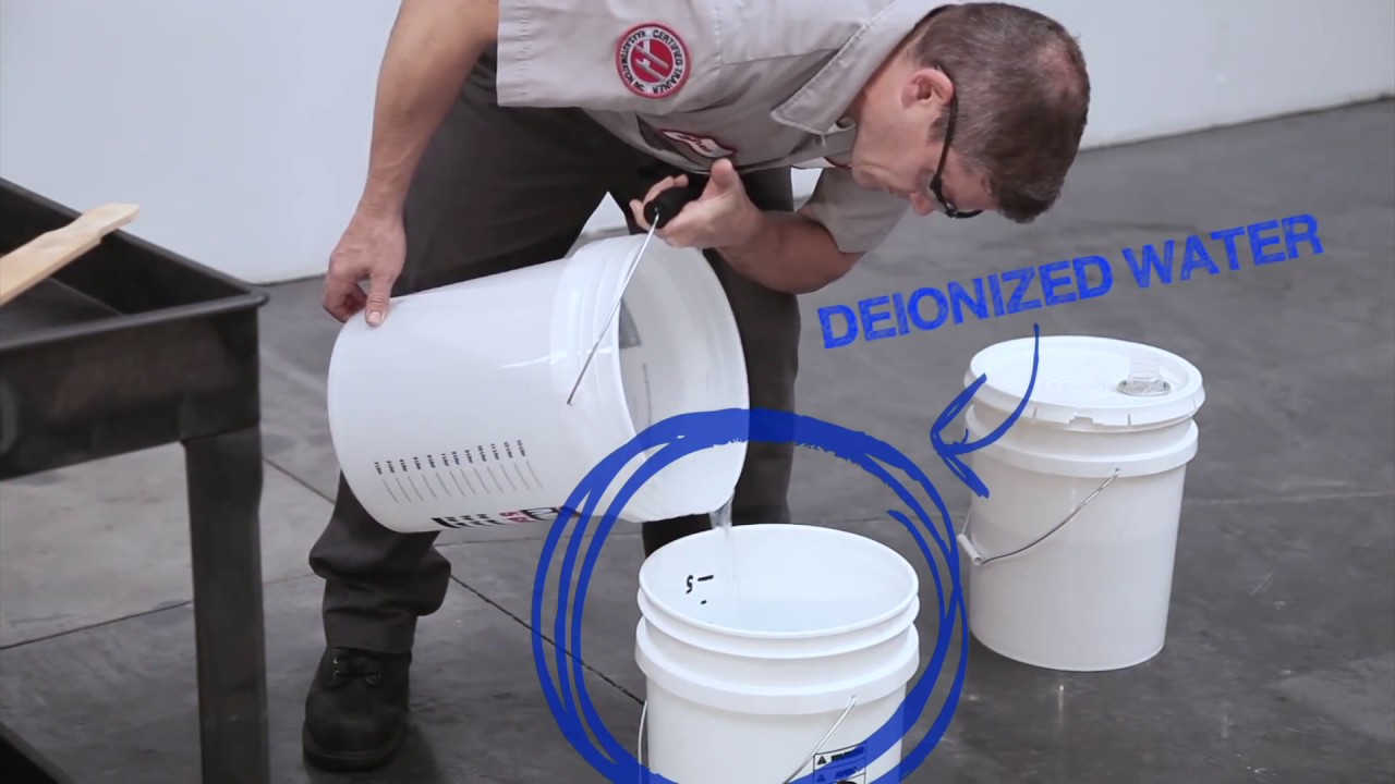 Machine Tool Coolant Topping Up A High Concentration Youtube
