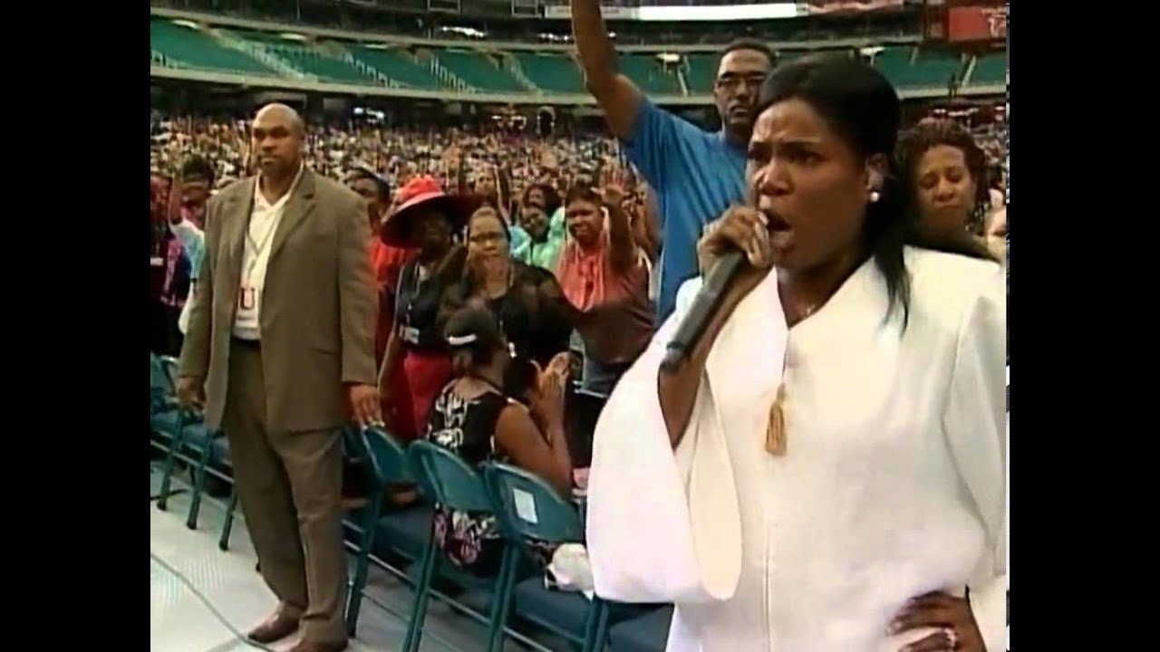 Prophetess Juanita Bynum The Power Of The Glory Cloud 2006 1 Youtube