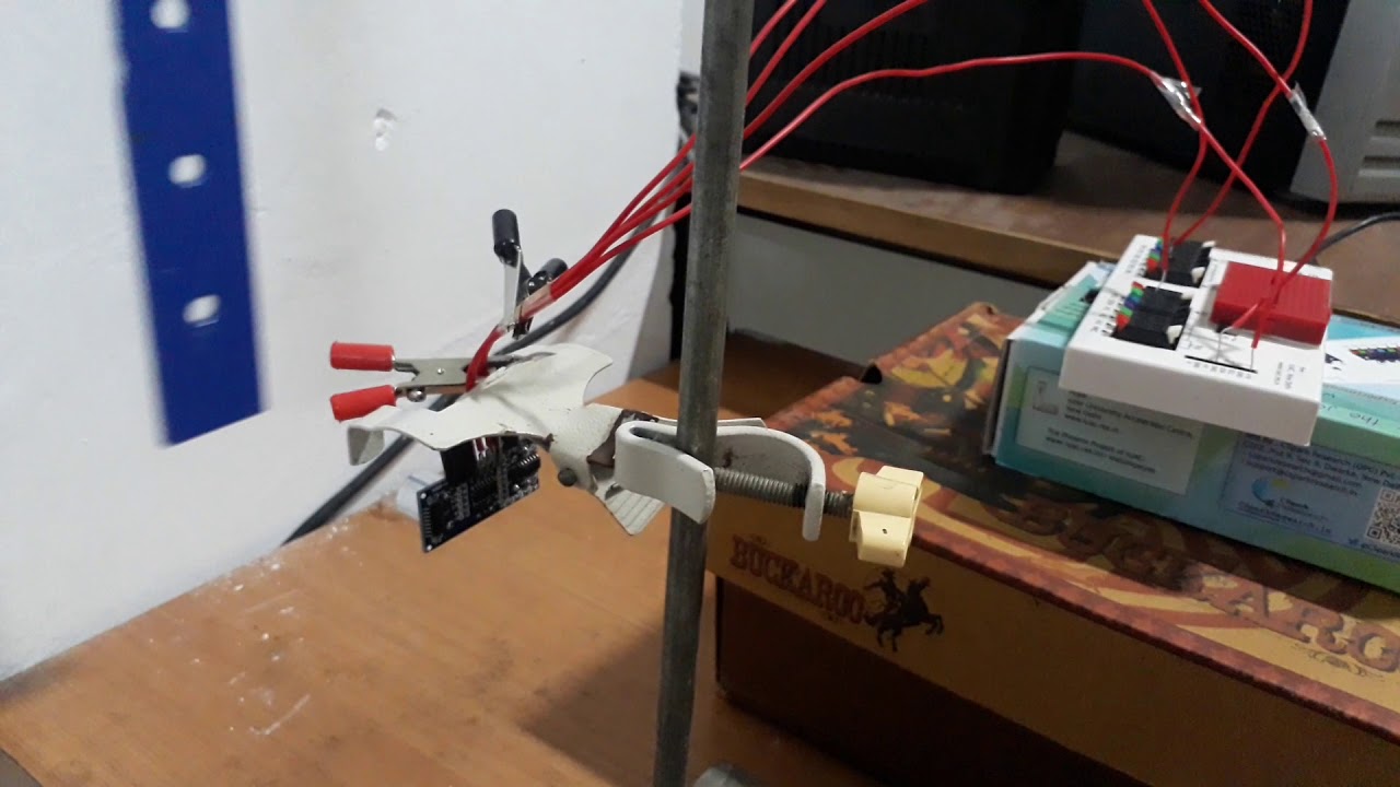 Bar Pendulum Using Expeyes 2 Youtube