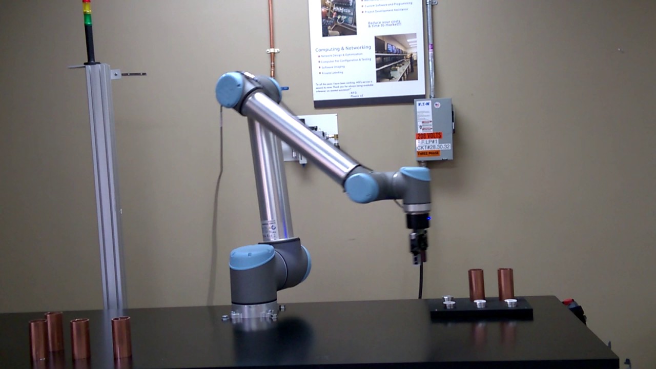 Universal Robots Demo Youtube