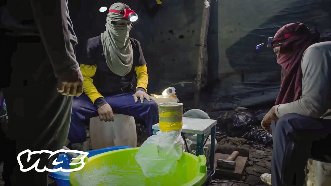 Terror Cocaine In The Peruvian Jungle Vice Documentary Youtube