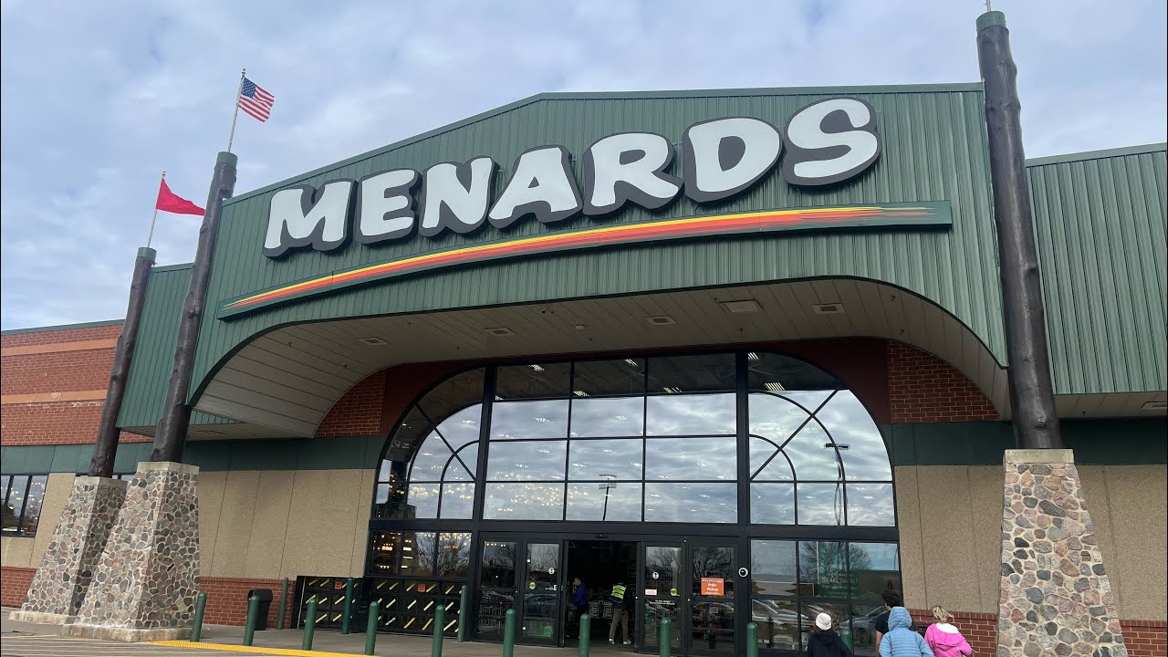Menards Jingle Playing In Store Coon Rapids Minnesota Youtube