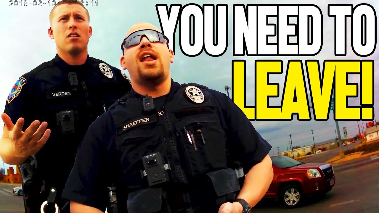 Officers Detain Citizen Investigating Corruption Youtube