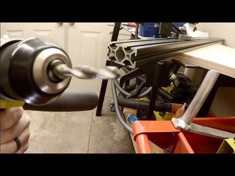 Tapping 80 20 Aluminum Extrusion The Easy Way Youtube