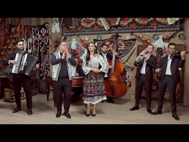 Malyna & Maruta - Azi pe la noi e nunta mare