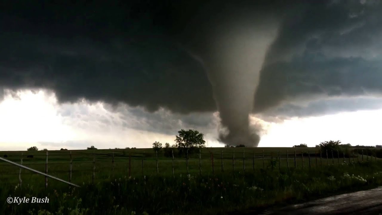 Violent Ef4 Katie Wynnewood Oklahoma Tornado May 9th 2016 Youtube