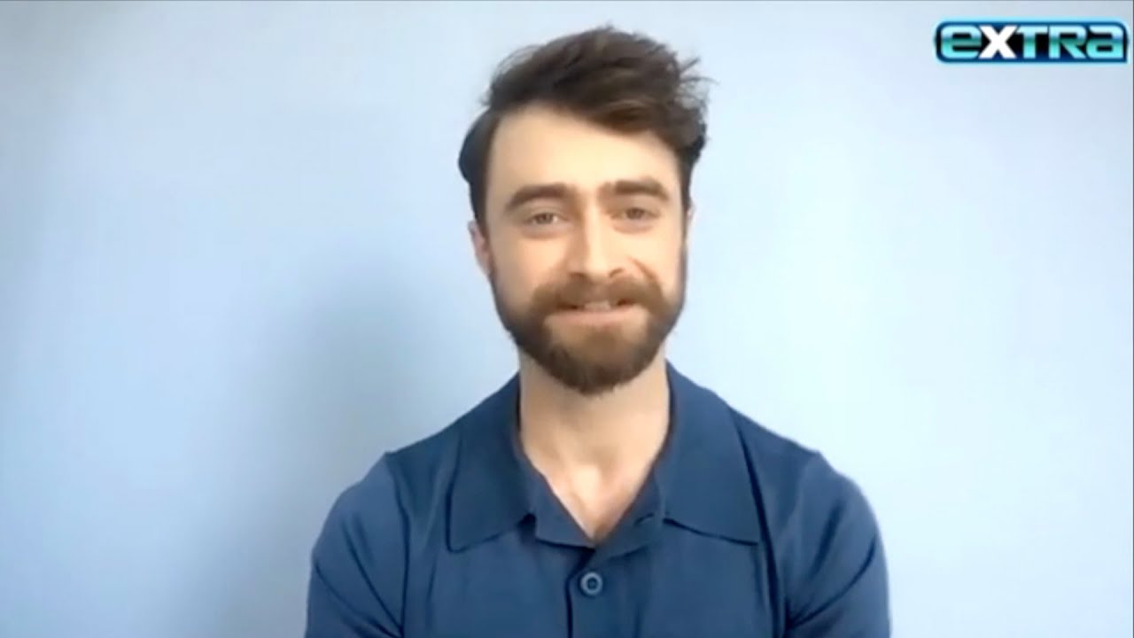 Daniel Radcliffe Says Baby Boy Is Smiling Giggling It S Awesome