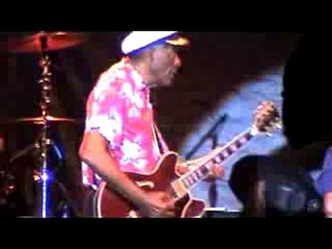 Chuck Berry Live Duck Walk Youtube