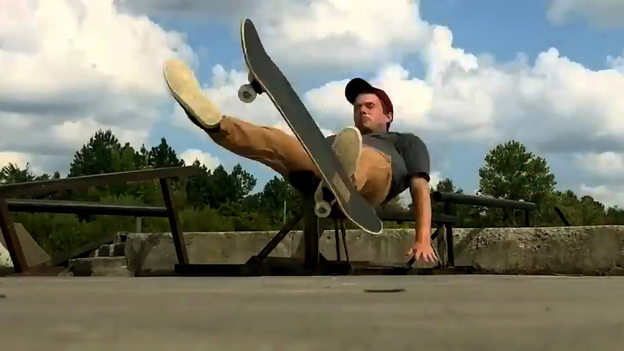 Worlds Most Funniest Falling Watch Out For The Falling Iguanas